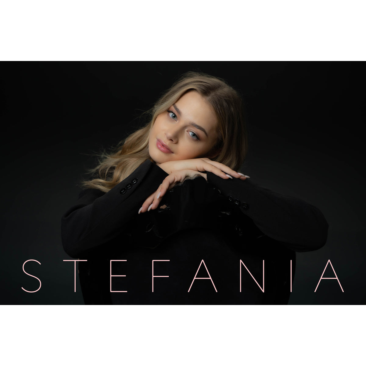 Stefania | Poster A1 zwart – M&E